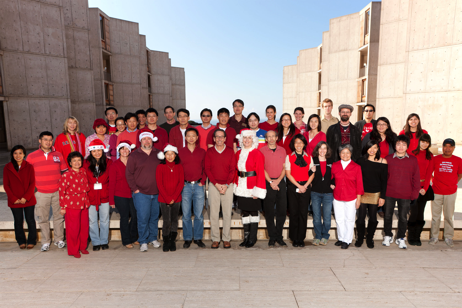 Lab Photos | Evans Lab - Salk Institute for Biological Studies